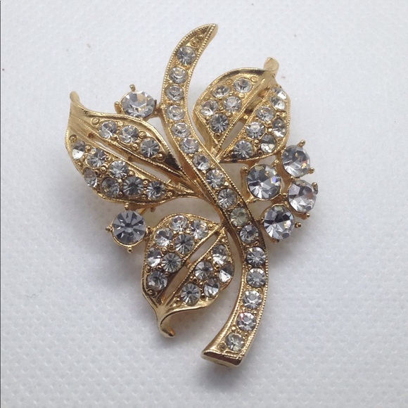 Vintage | Jewelry | Vintage Stunning Floral Pin | Poshmark